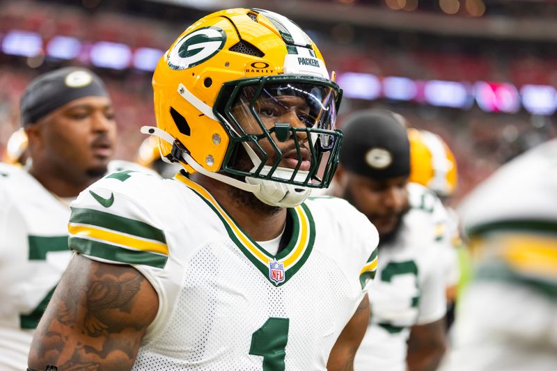 Packers DE Micah Parsons ranks third among all players in early fan ...