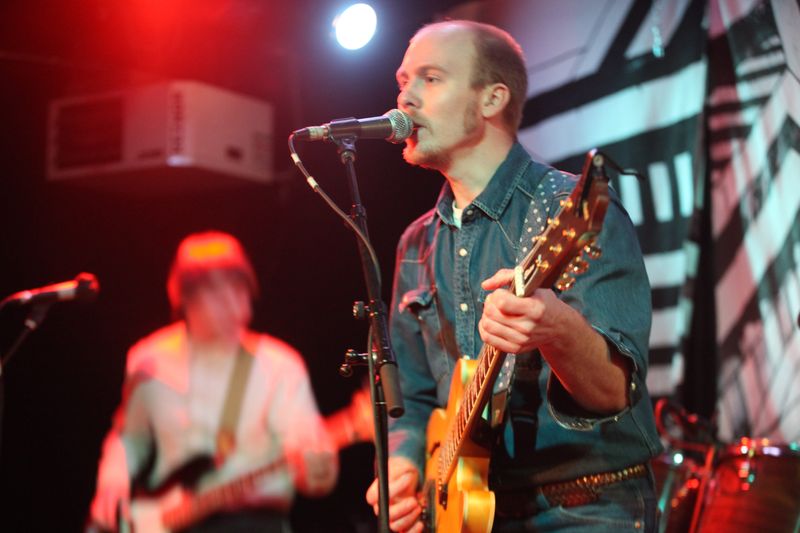 Milwaukee bands Lunde, Chapped Lips bring the heat to Cactus Club show