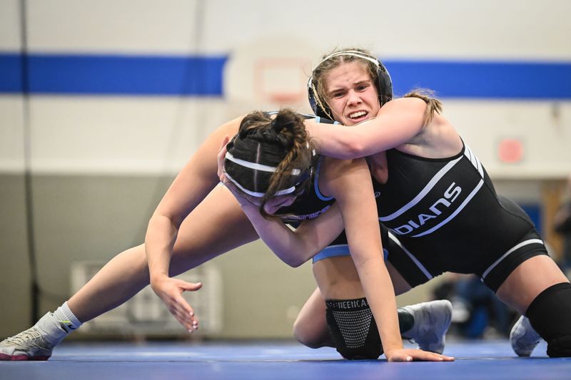 Mukwonago girls wrestling wins third Classic 8 title, led by senior's ...