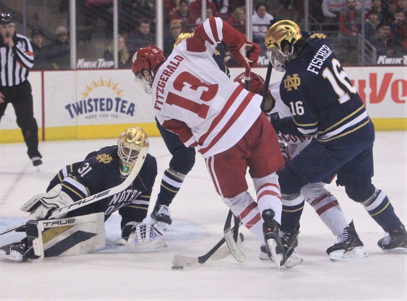 Christian Fitzgerald's game-winner lifts Wisconsin hockey past Notre Dame