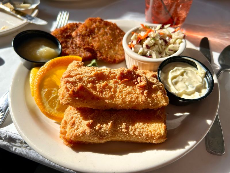 It's fish fry season! Here are 6 around Milwaukee you should try