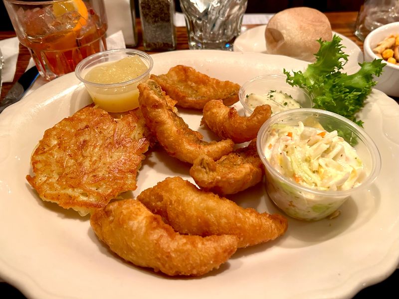 It's fish fry season! Here are 6 around Milwaukee you should try