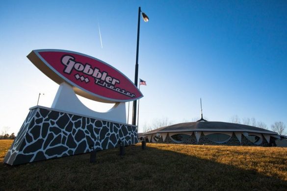 Quirky turkey-shaped Gobbler Theater in Johnson Creek set to reopen ...